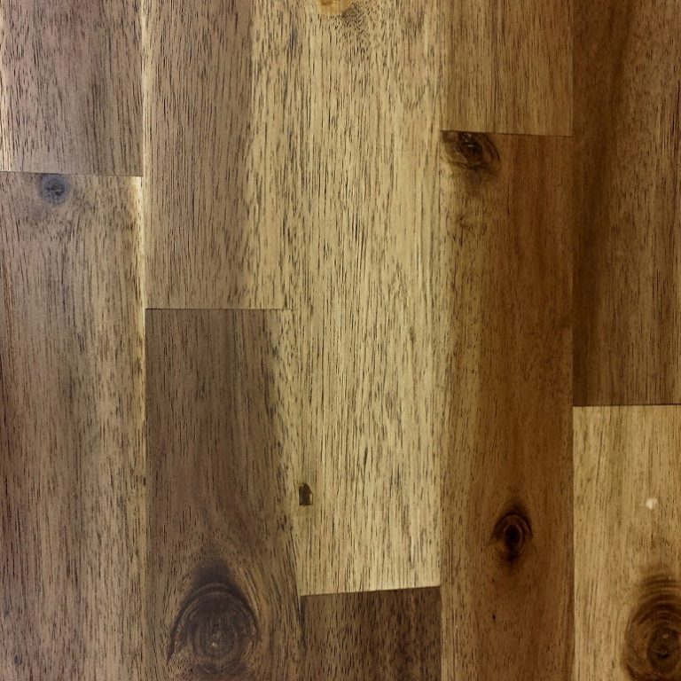 High-Quality Laminate Flooring - Showcase Floors | Oldham